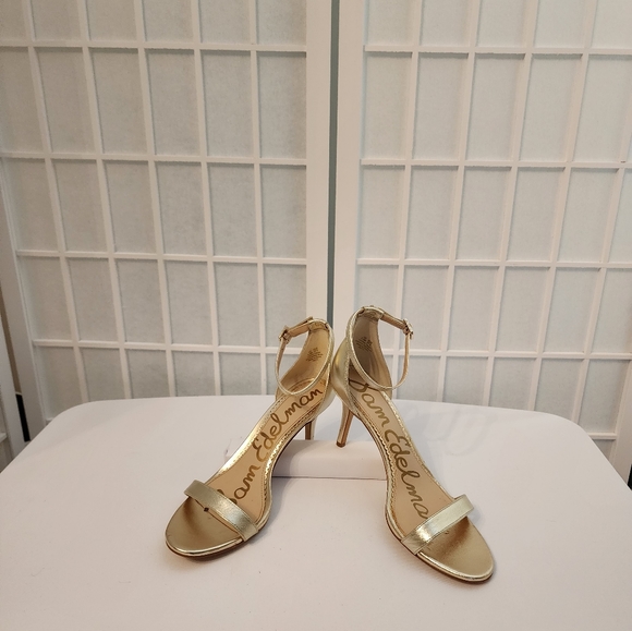 Sam Edelman | Shoes | Sam Edelman Gold Pumps Heels Size 75 | Poshmark